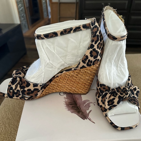 Jessica Simpson | Shoes | Jessica Simpson Natural Leopard Print Wedge ...